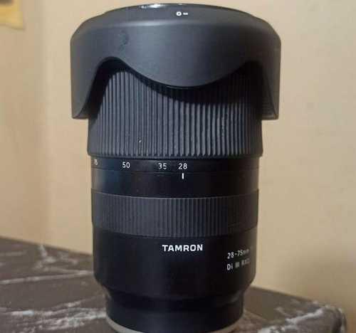 Tamron 28-75mm f/2.8 Di III RXD Sony E