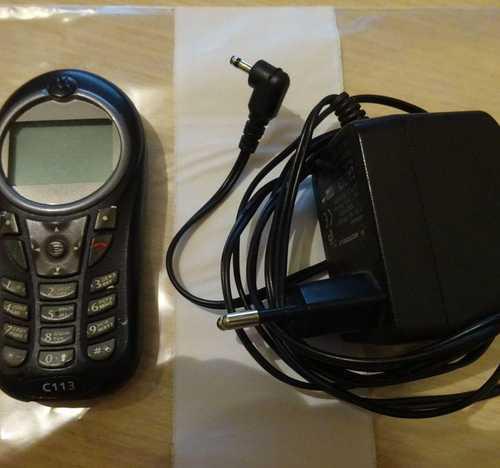 Телефон Motorola C113