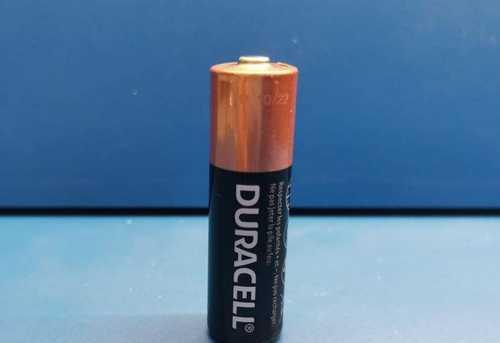 Батарейка: AA (пальчиковая) 1,5 В: duracell LR6