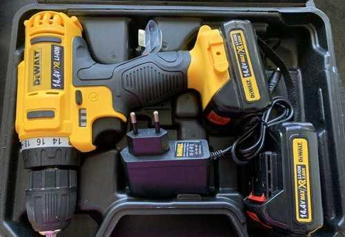 Шуруповерт Dewalt