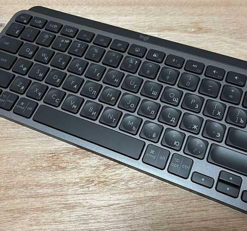 Беспроводная клавиатура Logitech MX Keys Mini