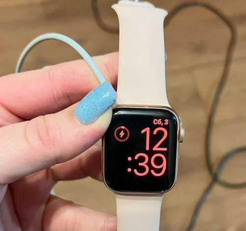 Часы apple watch se 40 mm 2022