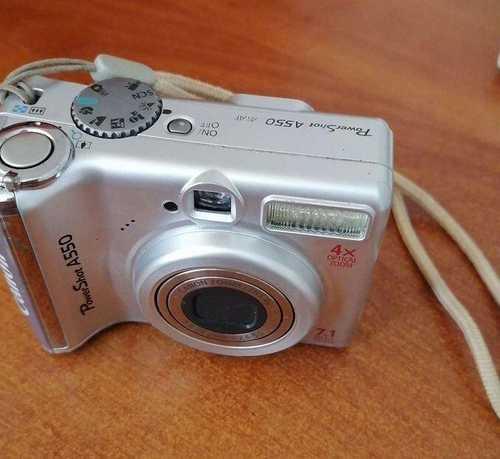 Компактный фотоаппарат Canon powershot a550