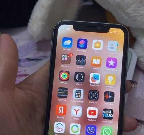 iPhone 11, 64 ГБ