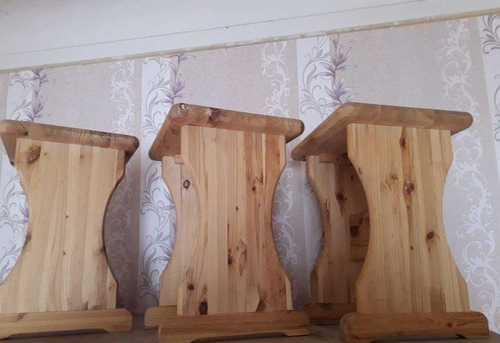 Табуретки деревянные