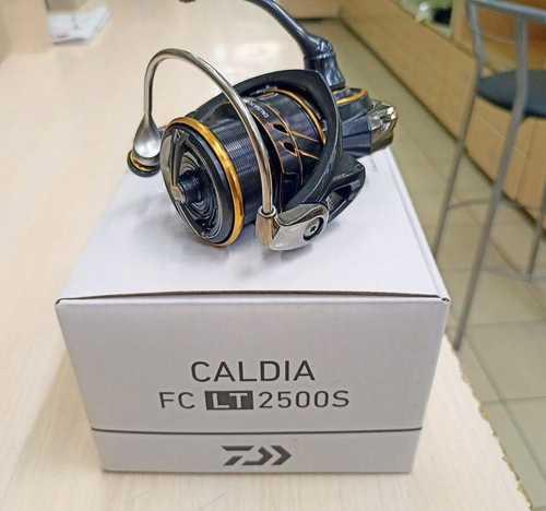 Катушка daiwa 21 caldia FC Lt2500S