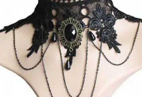 Ожерелье чокер в готическом стиле