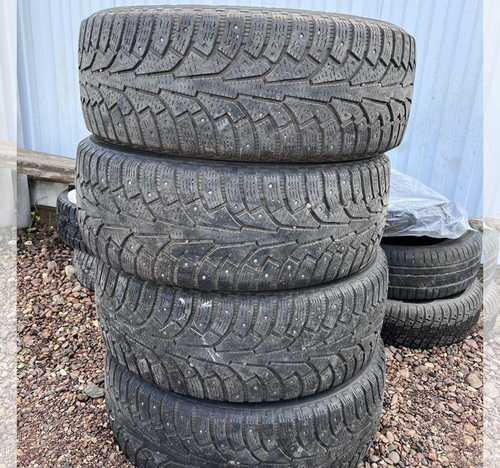 Nokian Tyres Hakkapeliitta SUV 5 235/55 R18