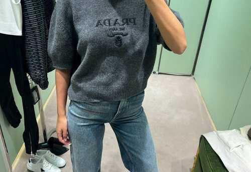 Кофта Prada серая