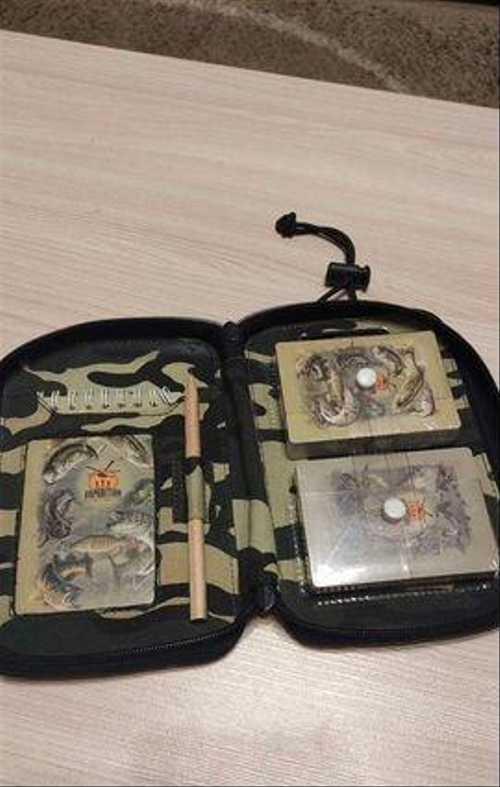 Подарочный набор с игральными картами для туристов