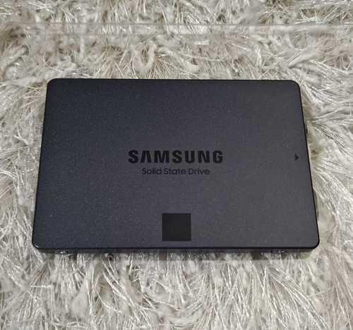 SSD Samsung 870 QVO 1TB (Здоровье 99%)