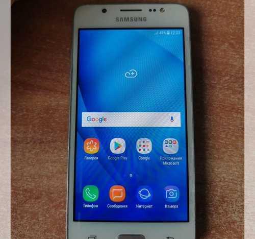 Samsung Galaxy J5 (2016) SM-J510FN, 2/16 ГБ