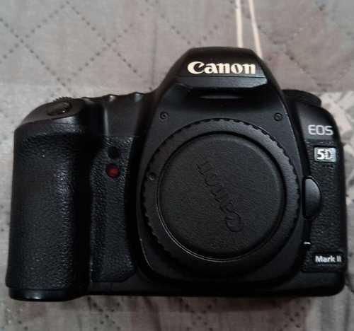 Фотоаппарат canon 5D mark ii body