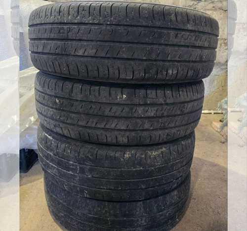 Kumho Solus SA01 KH32 205/65 R16