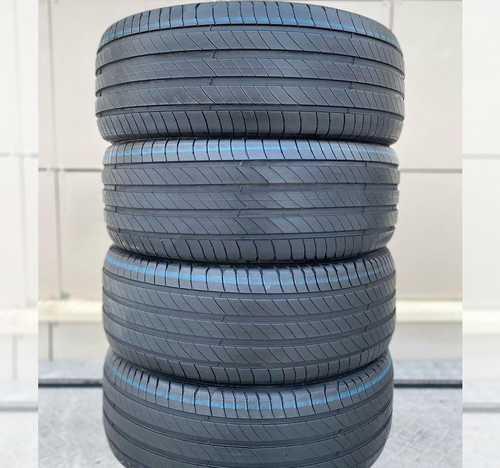 Michelin Primacy 4 205/45 R17