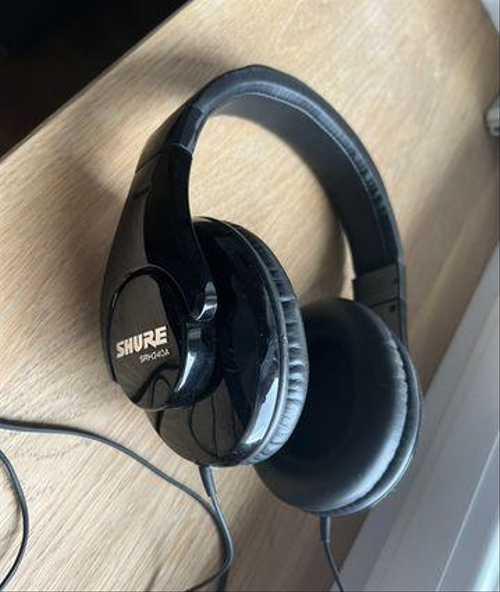 Наушники студийные Shure SRH-240A