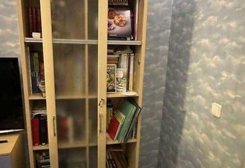 Шкаф для книг