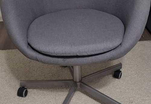 Офисное кресло IKEA скрувста