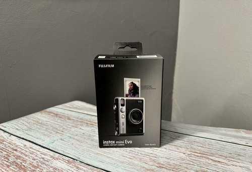 Fujifilm Instax Mini Evo Black Фотоаппарат