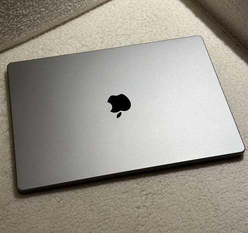 Apple macbook pro 16 512gb