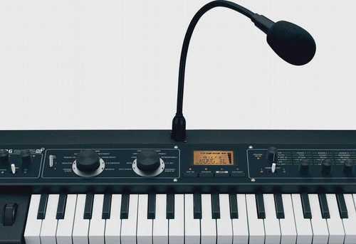 Синтезатор Korg MicroKorg XL+ Synthesizer/Vocoder