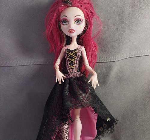 Кукла monster high Дракулаура 13 желаний