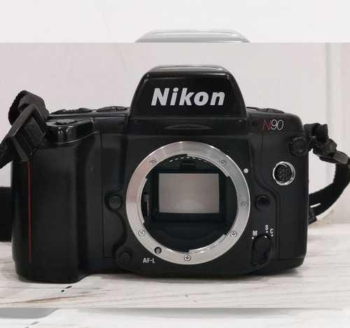 Пленочный фотоаппарат nikon n90