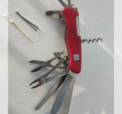 Нож складной швейцарский victorinox