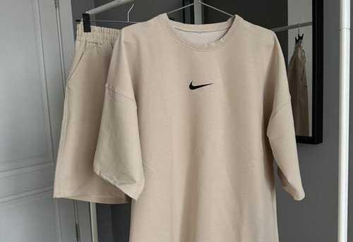 Набор Nike шорты и футболка