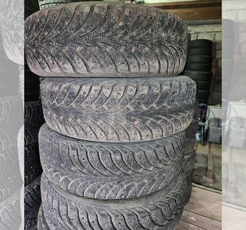 Goodyear UltraGrip Extreme 185/65 R15