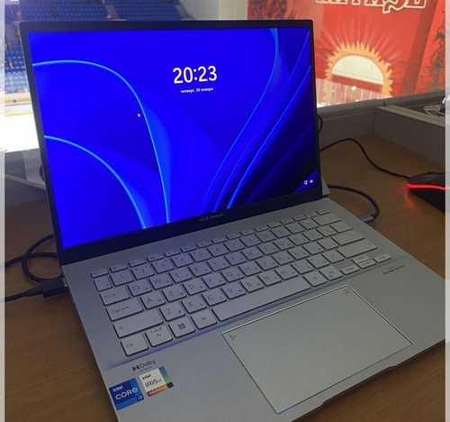 Asus zenbook 14 oled