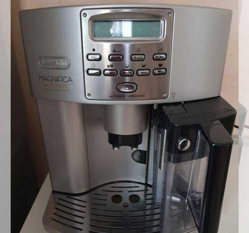 Кофемашина delonghi magnifica