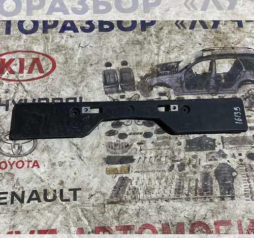 Площадка номерного знака Toyota Rav 4 50