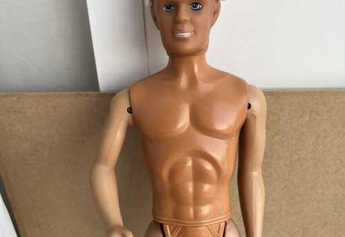 Кукла Кен из 90х