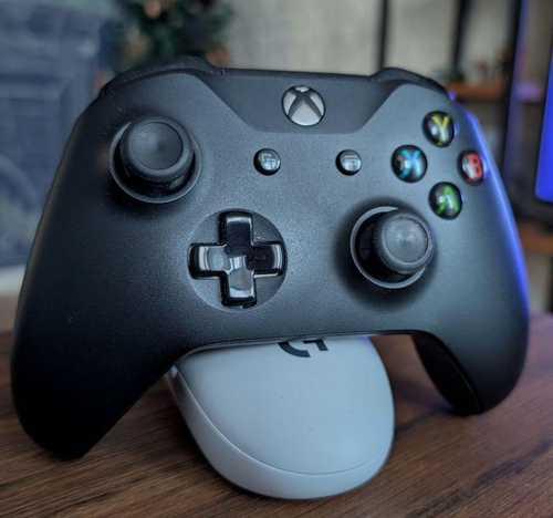 Геймпад Microsoft Xbox Wireless Controller