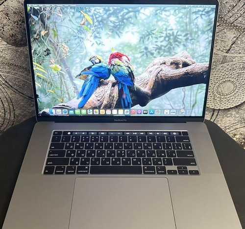 MacBook Pro 16 i9 64GB 1TB