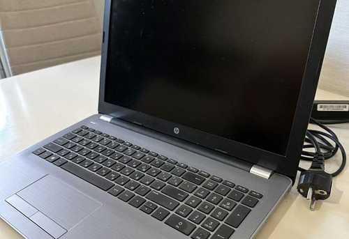 Ноутбук HP i5 7200 8gb SSD