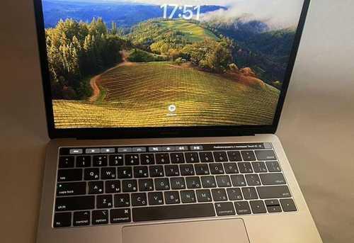 MacBook Pro a1989 8/256 2019