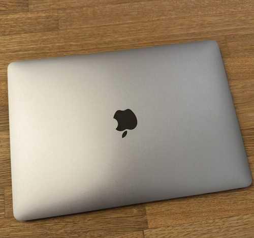 Apple macbook air m1