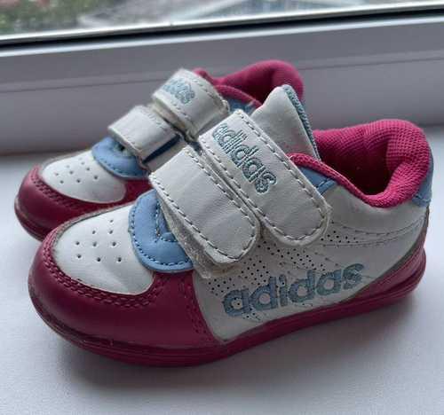 Кроссовки adidas 13 см стелька