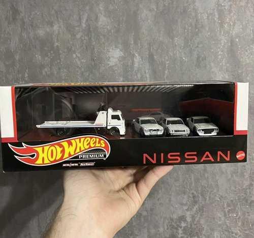 Hot Wheels Premium Garage nissan skyline