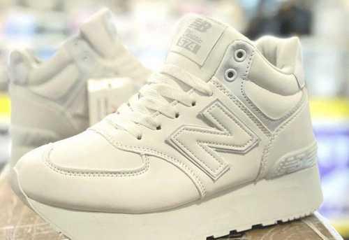 Кроссовки NEW Balance женские зимние