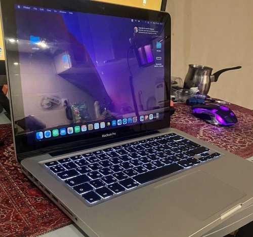 Apple macbook pro 13" 8gb 500gb (2011)