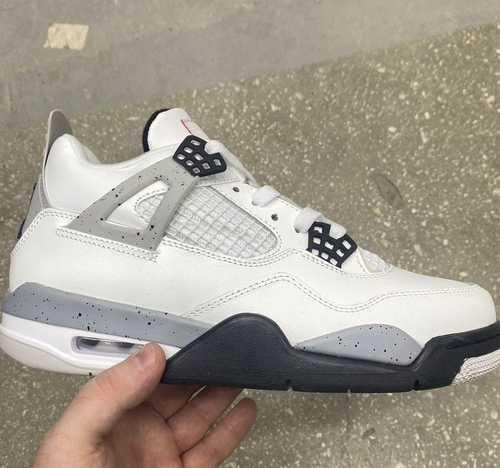 Зимние кроссовки Nike Air Jordan 4 с мехом