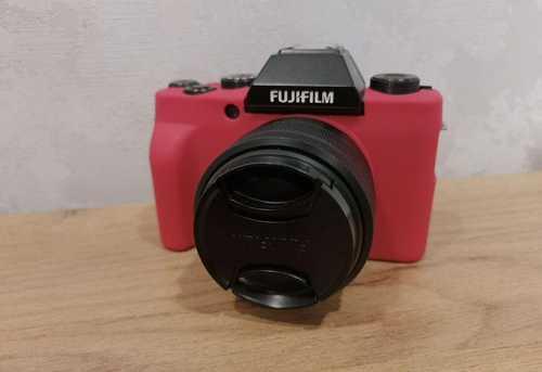 Fujifilm X -T200