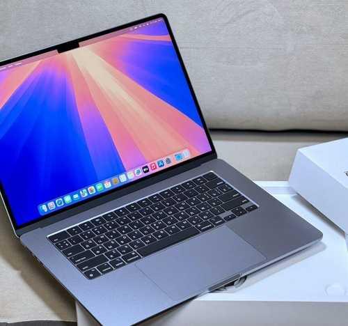 Apple MacBook Air 15 2023 M2 8/512GB (26 циклов)