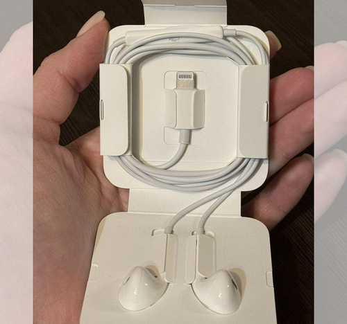 Наушники apple earpods lightning