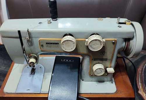 Машинка швейная Подольск-142