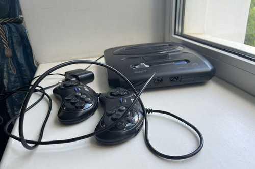 Sega Mega Drive 2 и игры