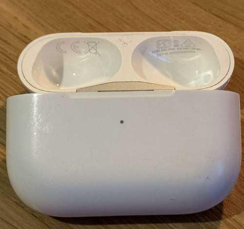 Футляр для airpods pro